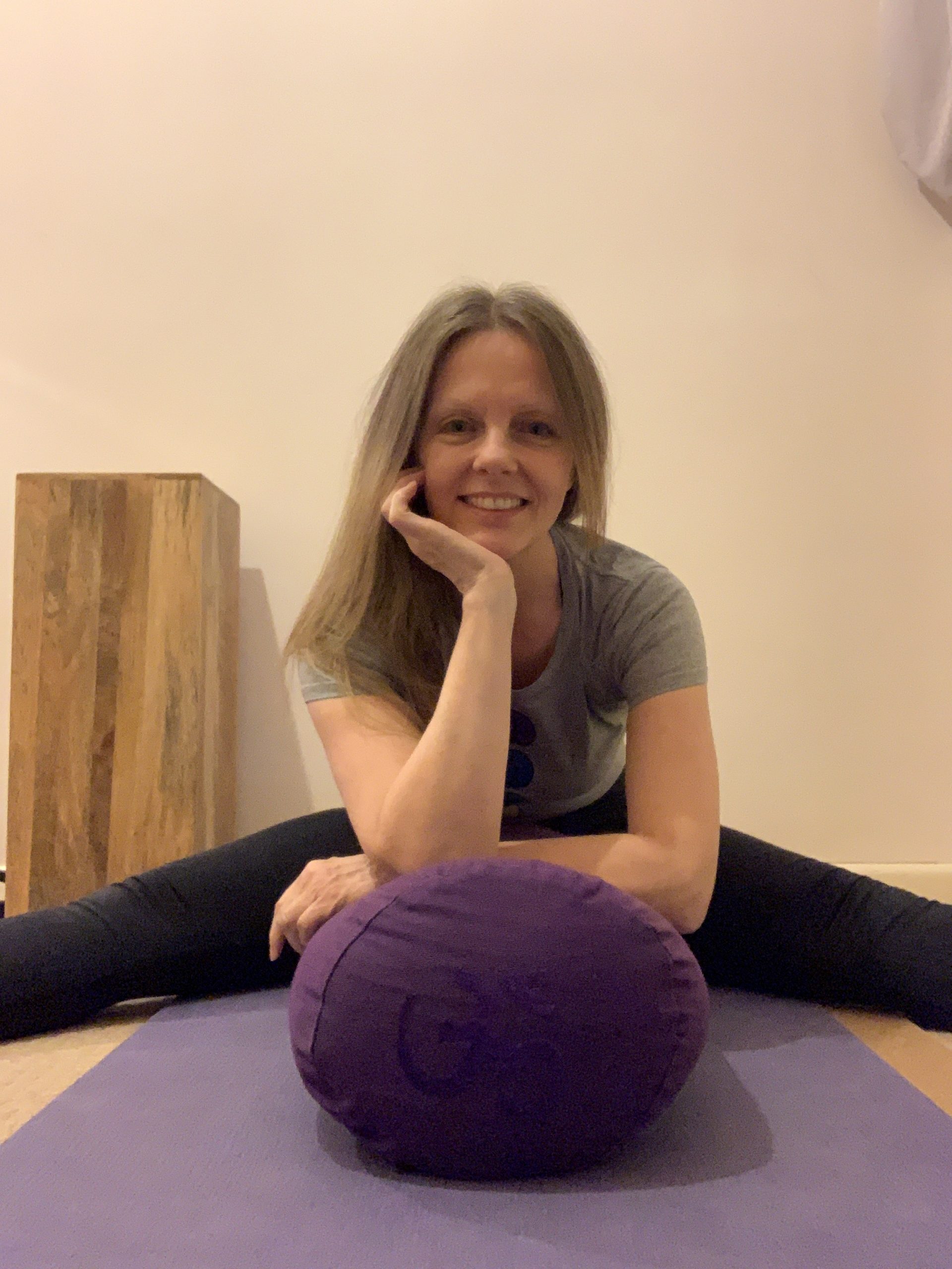 Michelle Pendergast - Iyengar Yoga UK